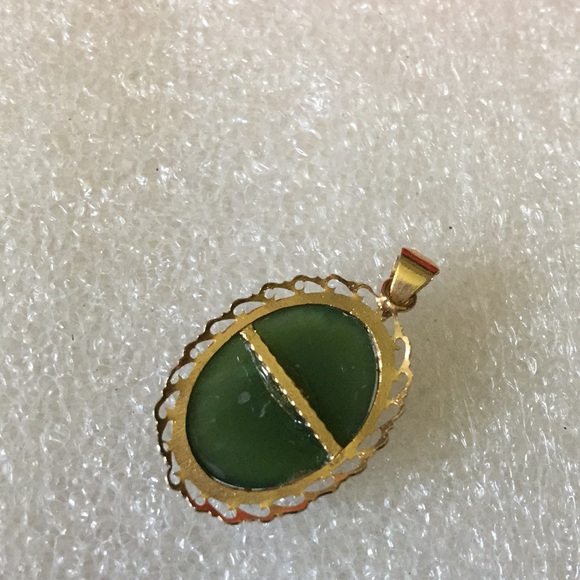 vintage jade | Jewelry | Vintage Jade Pendent | Poshmark